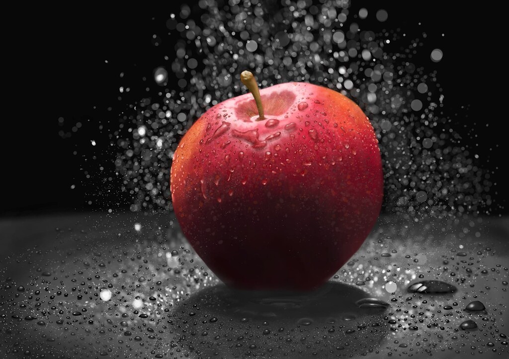 Red apple with water drops - Finished Artworks - Krita Artists